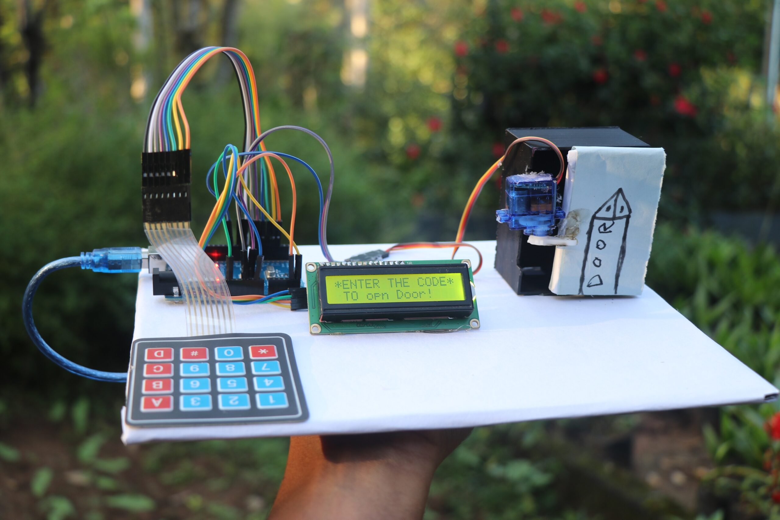 Arduino Keypad Door Lock System with LCD - Letsmakeprojects